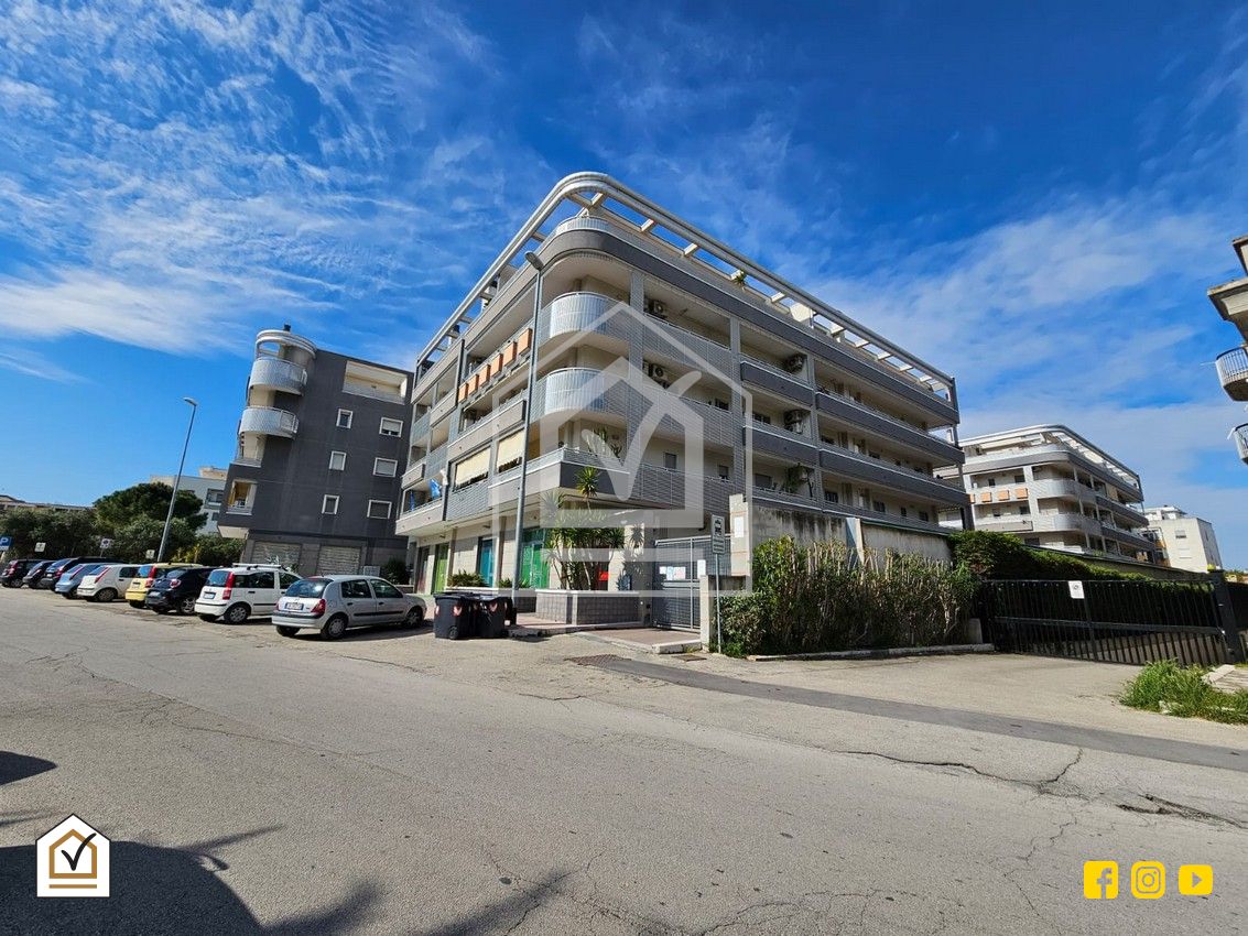 Appartamento 4 vani - Agenzia Vistocasa Trani